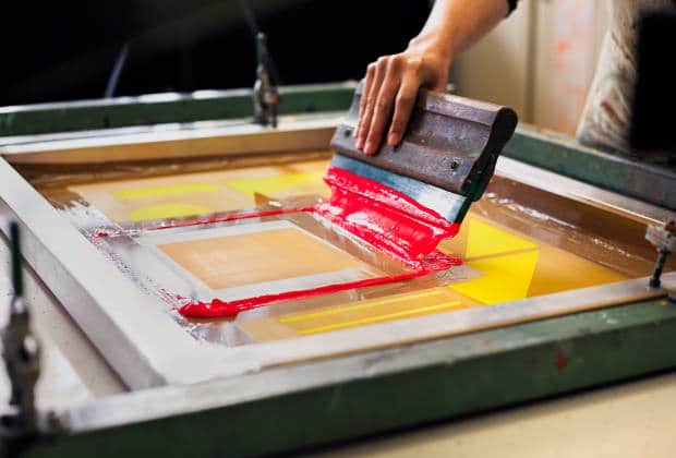 Sublimasi Printing Vs Sablon - Spesialis Print Lanyard Printing Bergaransi